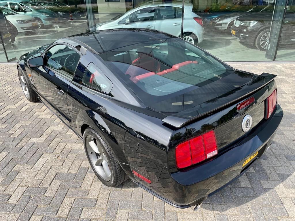 Ford USA Mustang 4.6 V8 GT - Automotive Trade Center