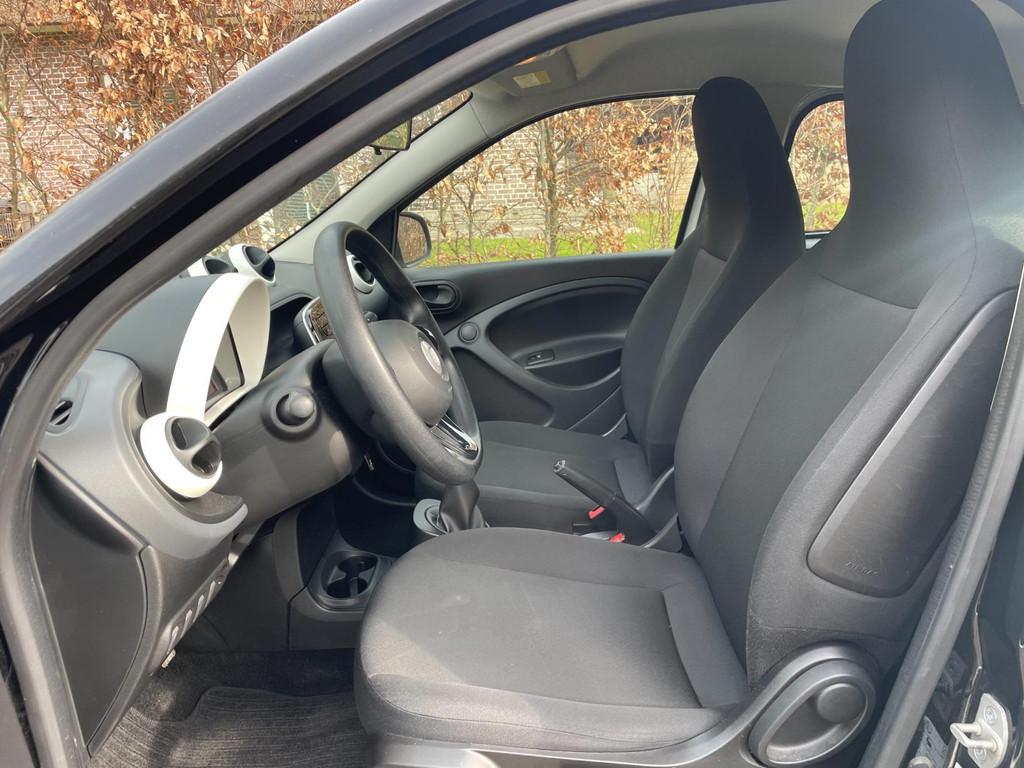 Smart forfour 1.0 Pure - Automotive Trade Center